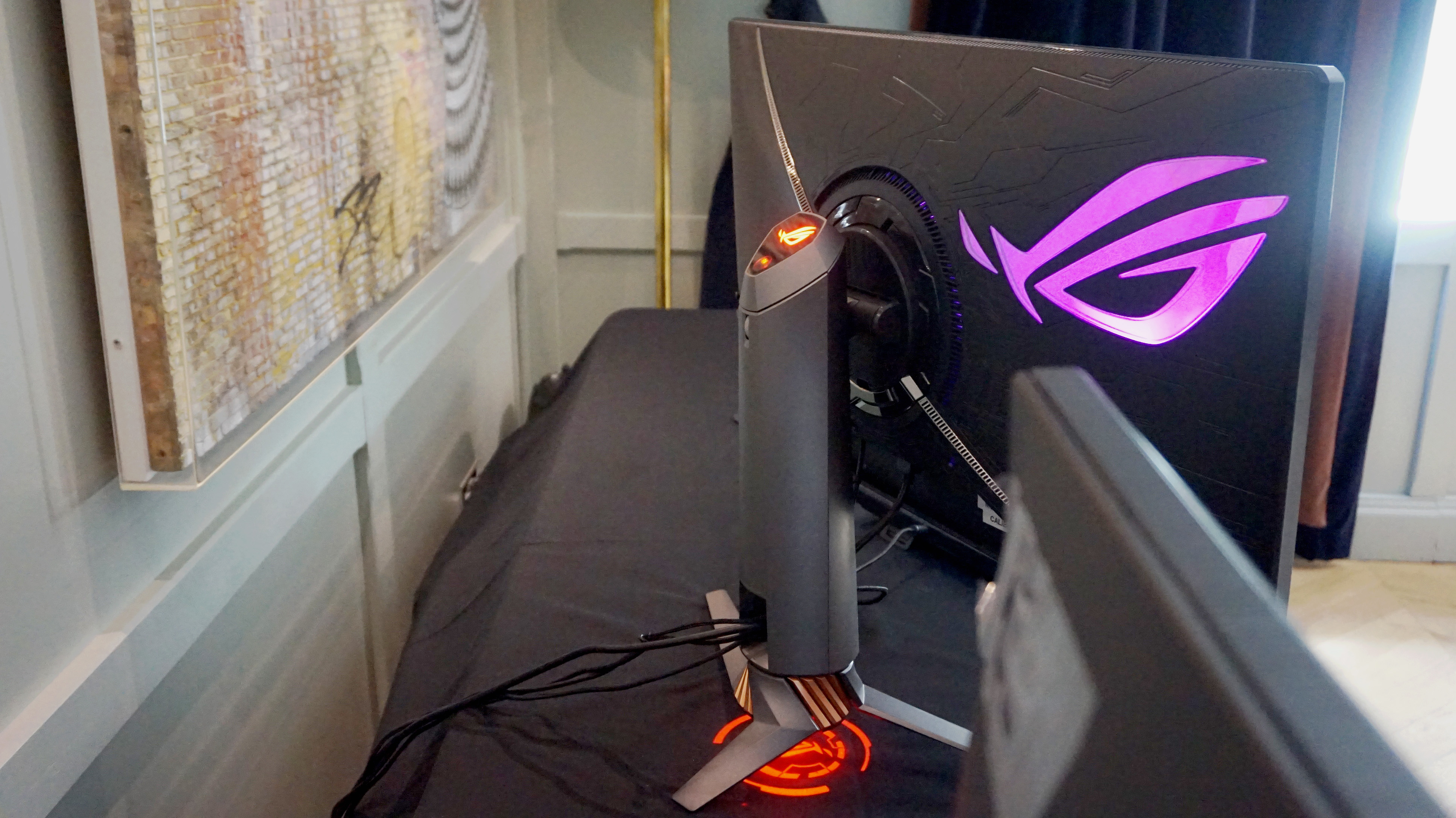 Acer Predator X27 and Asus PG27UQ review: hands on with Nvidia's ...