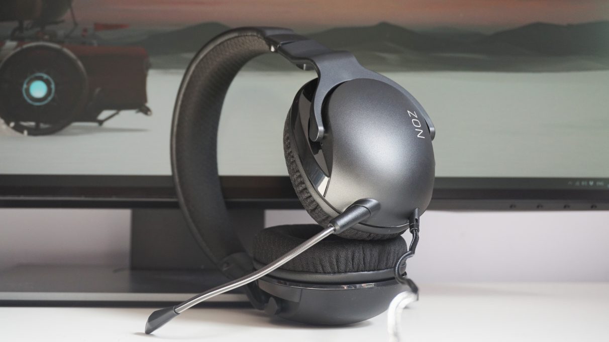Roccat Noz overview: An ultralight gaming headset that does not carry ...